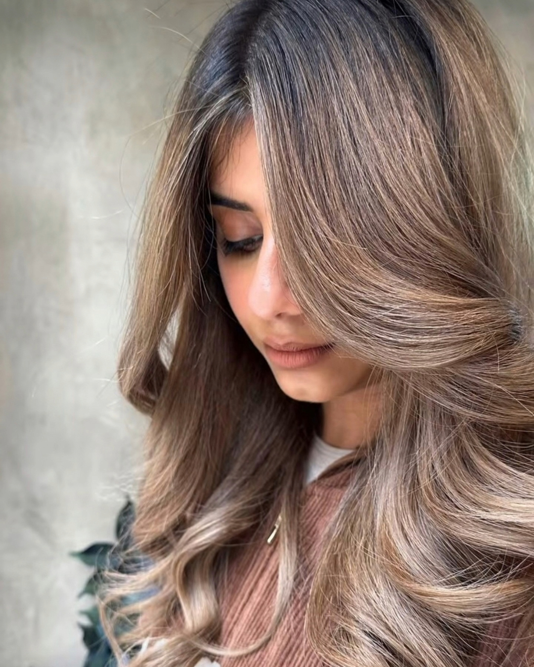 Hollywood Waves With Layers - Gusto Hair